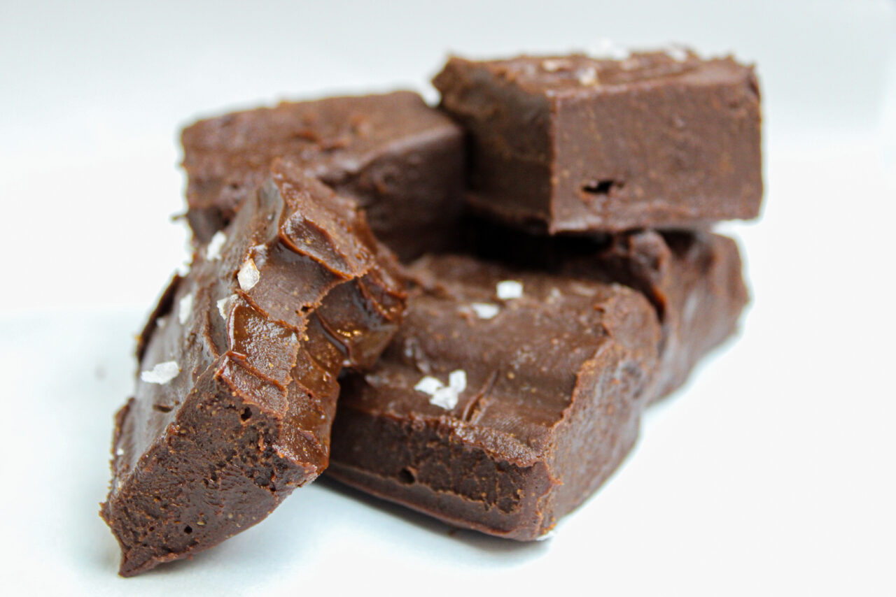 DIY VEGAN MACKINAC ISLAND FUDGE - VegMichigan