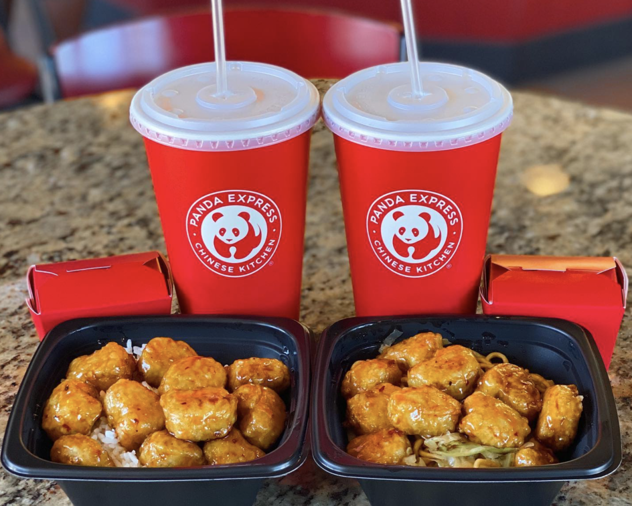 BEYOND MEAT ORANGE CHICKEN SAMPLING FROM PANDA EXPRESS AT U OF M ...