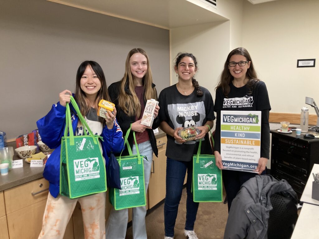 ANN ARBOR LIBRARY PLEDGE & PRESENTATION (WESTGATE BRANCH) - VegMichigan